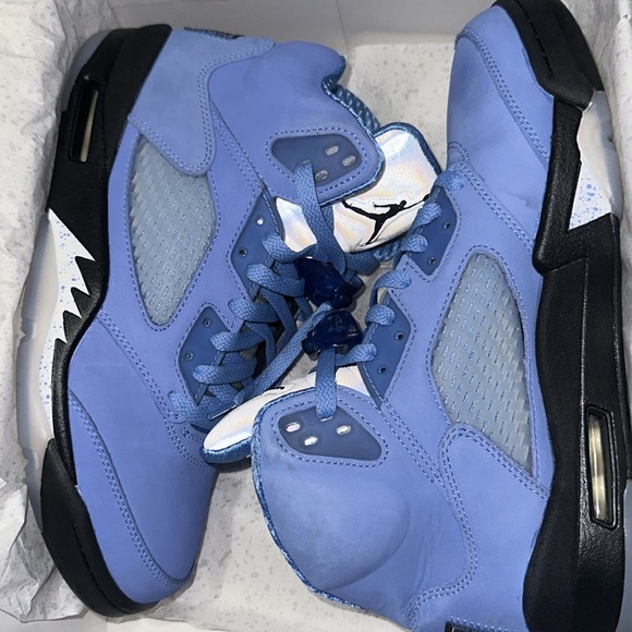 Jordan | Shoes | Air Jordan 5 Retro Se Unc | Poshmark